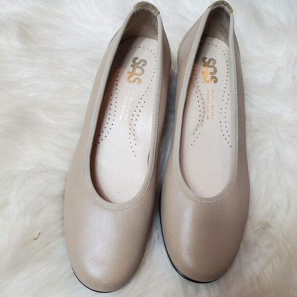 SAS | Shoes | Sas Milano Pump Crema Tan Beige Leather Slip On Heels Pumps Sz 7 M Wide Width ...